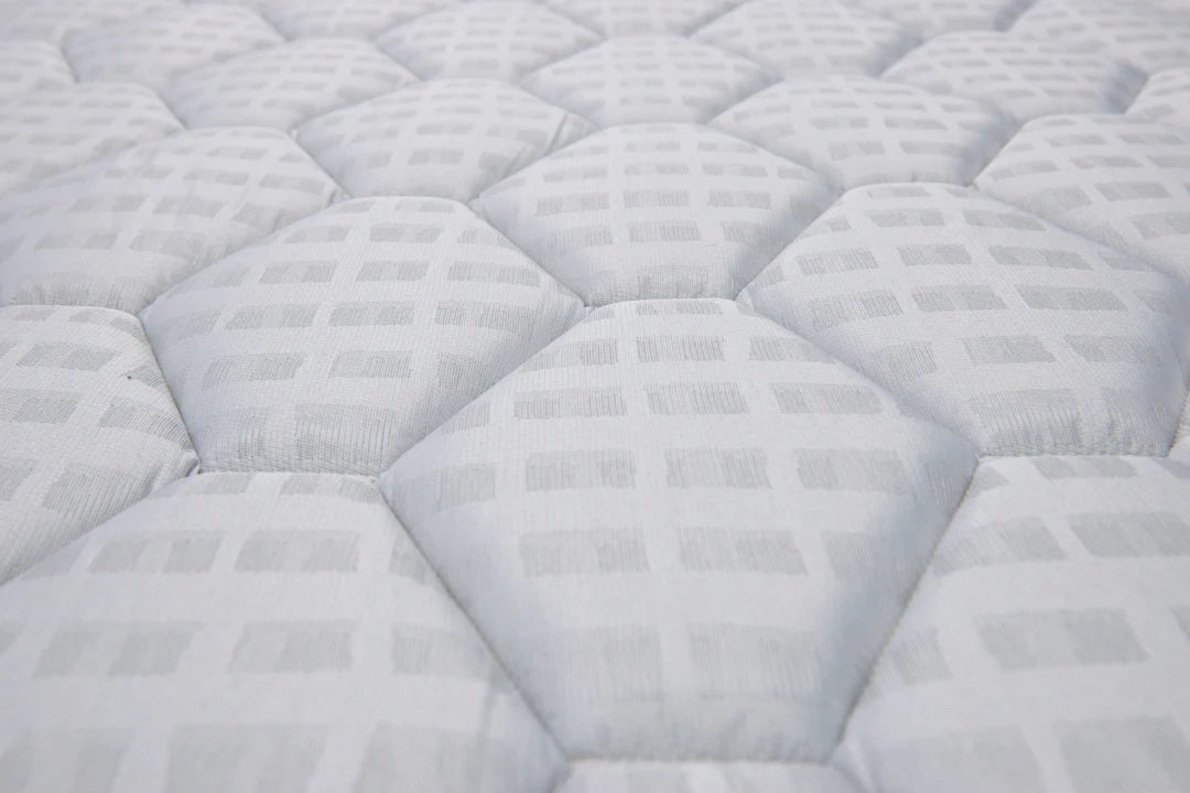 Memory Foam or Latex: Choosing Your Ideal Mattress Topper – Doze ...